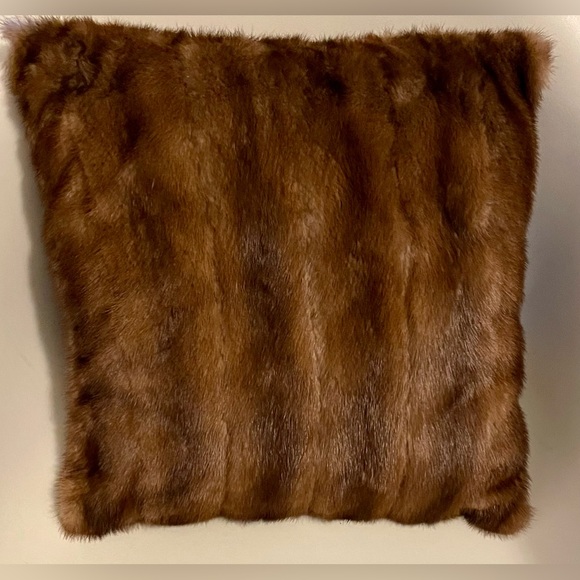 no name | Other | Genuine Mink Fur Throw Toss Pillow Square Chocolate ...